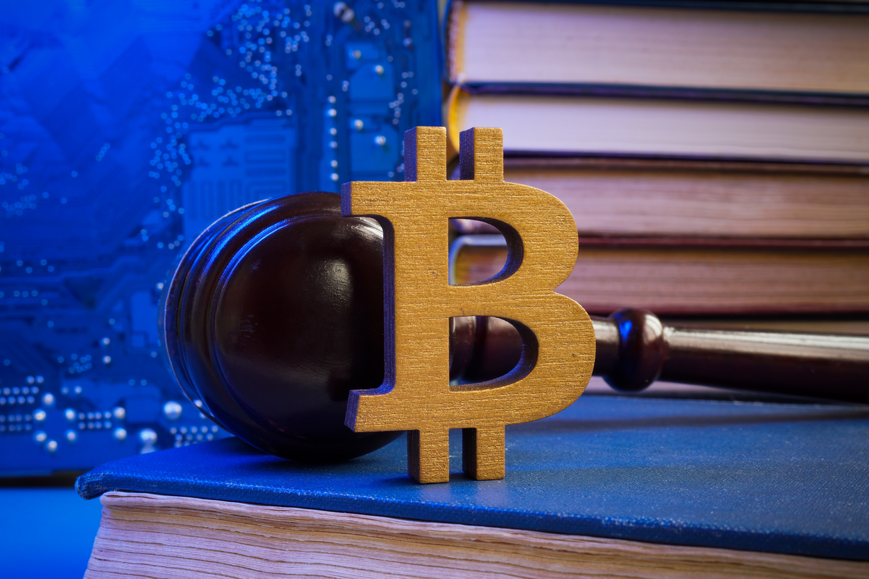 7 Legal Challenges in Blockchain and Smart Contract Technology