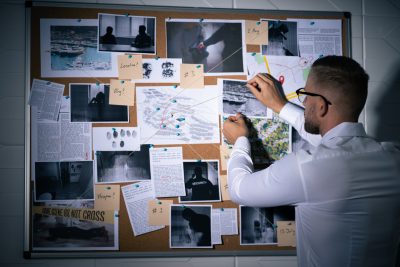 8 Steps to Become a Bounty Hunter - Career & Salary Guide