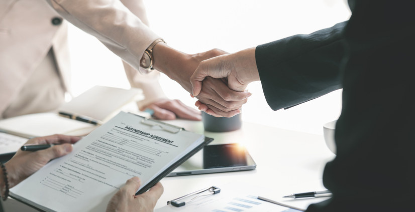 Understanding Standard Contract Clauses in Everyday Agreements